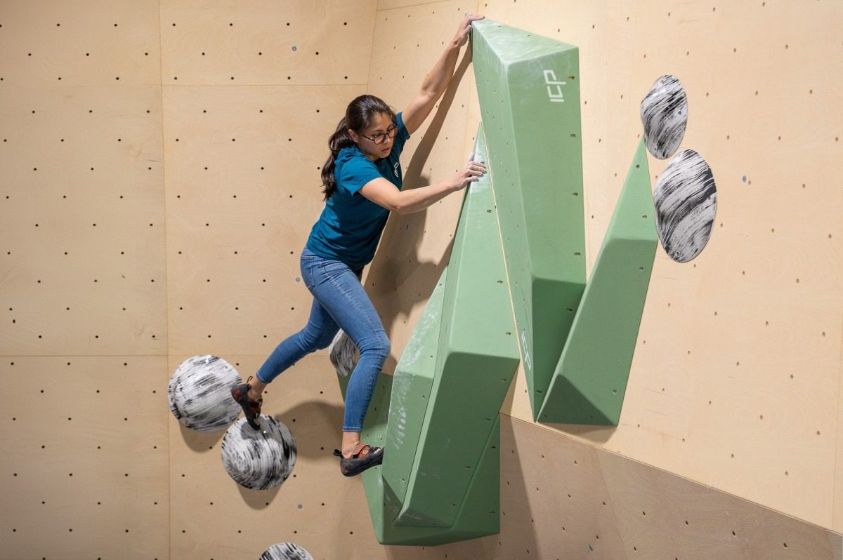 Custom Indoor Climbing Wall Builder & Climbing Holds